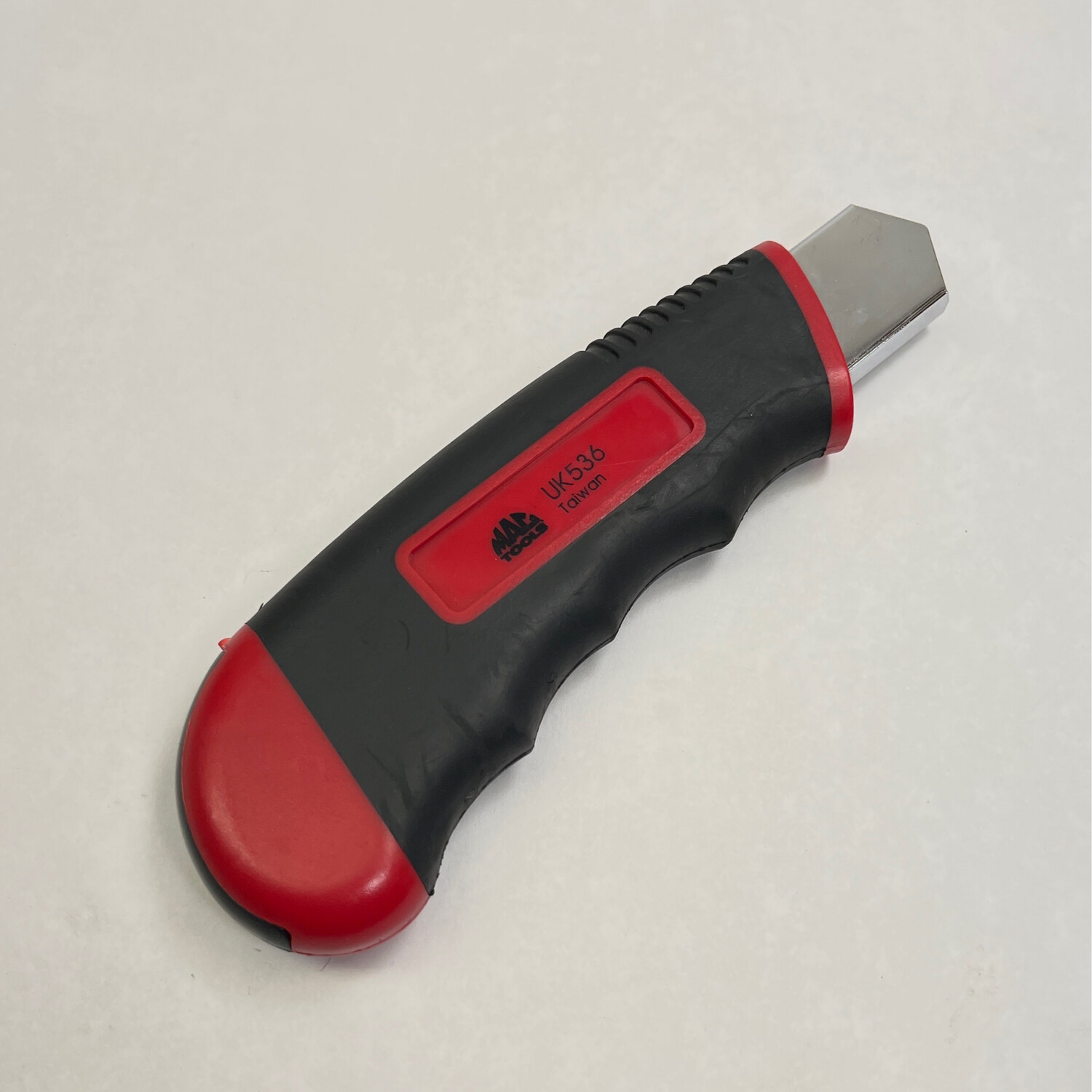 Mac Tools Jumbo Retractable Razor, UK536 - Shop - Tool Swapper