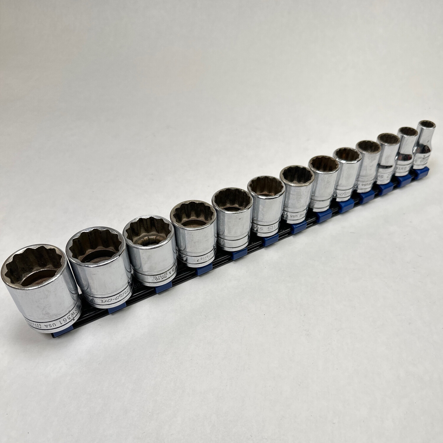 Snap On 13 pc 1/2" Drive 12-Point SAE Flank Drive® Shallow Socket Set (3/8-1-1/8"), 313SWYA ...