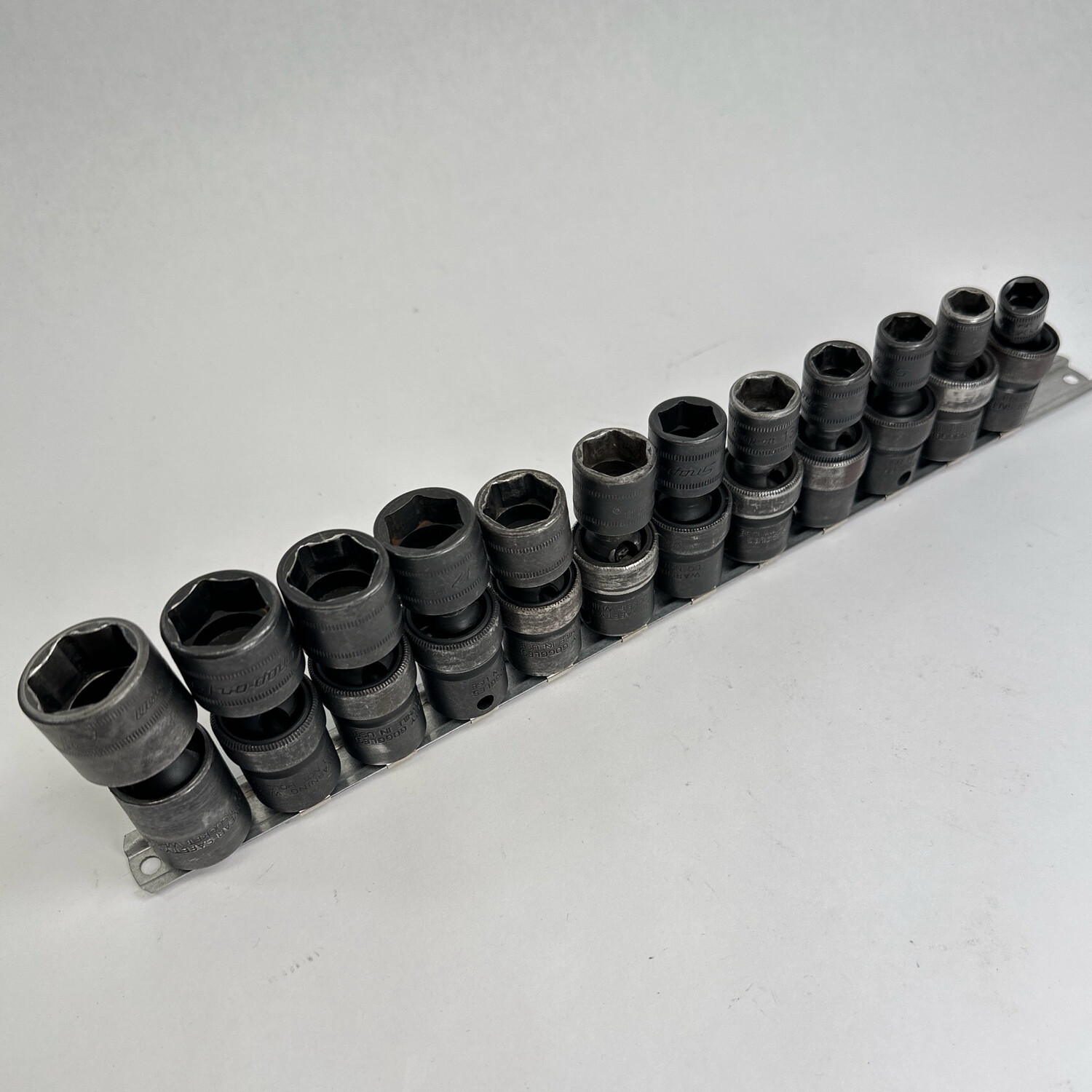 Snap On 12 pc 3/8" Drive 6-Point Metric Flank Drive® Shallow Impact Swivel Socket Set, 212IPFM ...