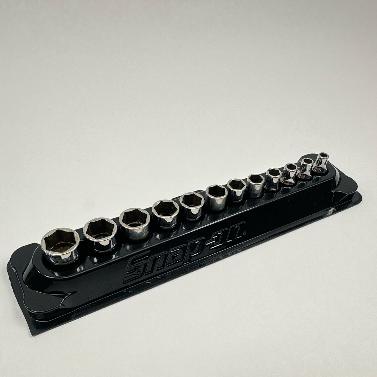 Snap On 12 pc 1/4" Drive 6-Point Metric Flank Drive® Shallow Socket Set ...