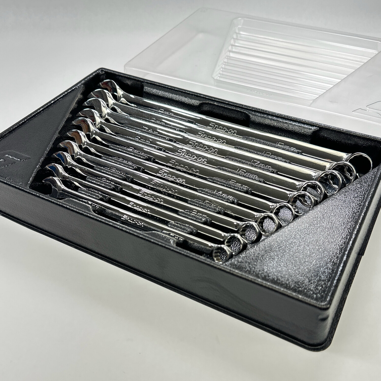 Snap On 10 pc 12-Point Metric Flank Drive® Long Combination Wrench Set (10-19 mm), OEXLM710B ...