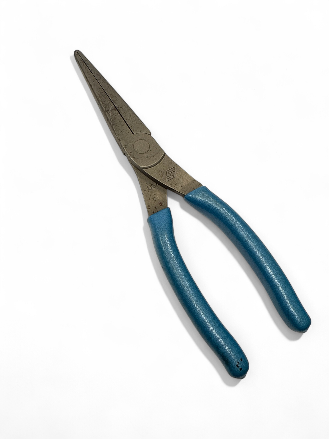 Snap On 9" Talon Grip Needle Nose Pliers (Red), 97ACF - Shop - Tool Swapper
