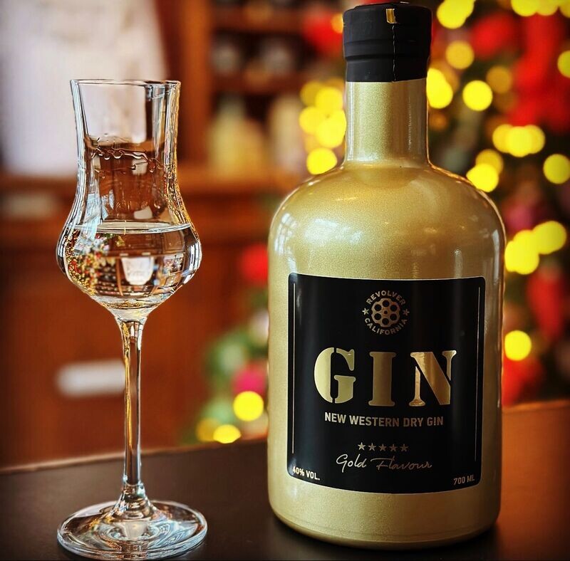 RC Premium Gin Gold