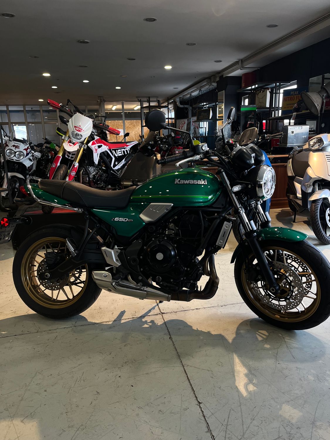 KAWASAKI Z650RS 2022 - Shop - REBUSCHI MOTO TREVISO