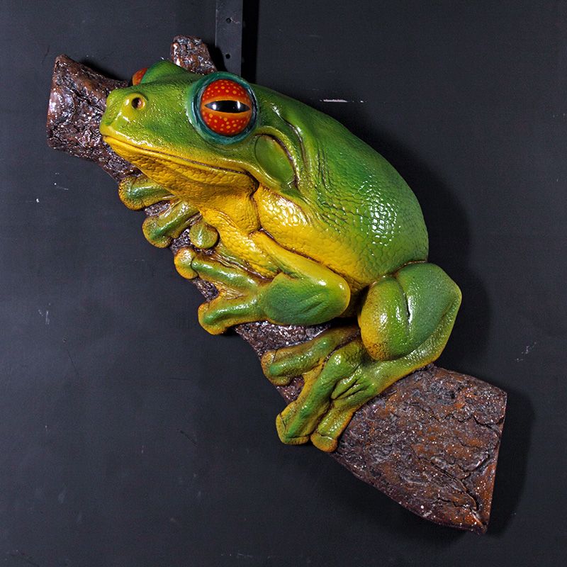 Tree Frog Wall Decor