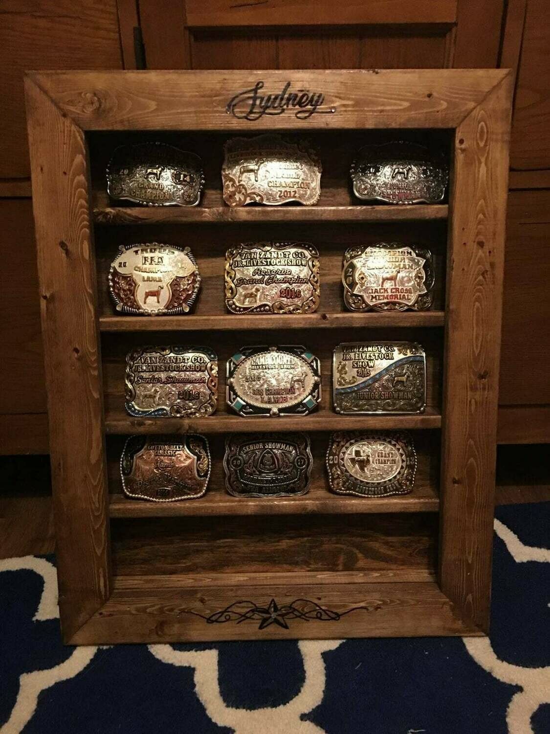 Belt buckle display shelf store