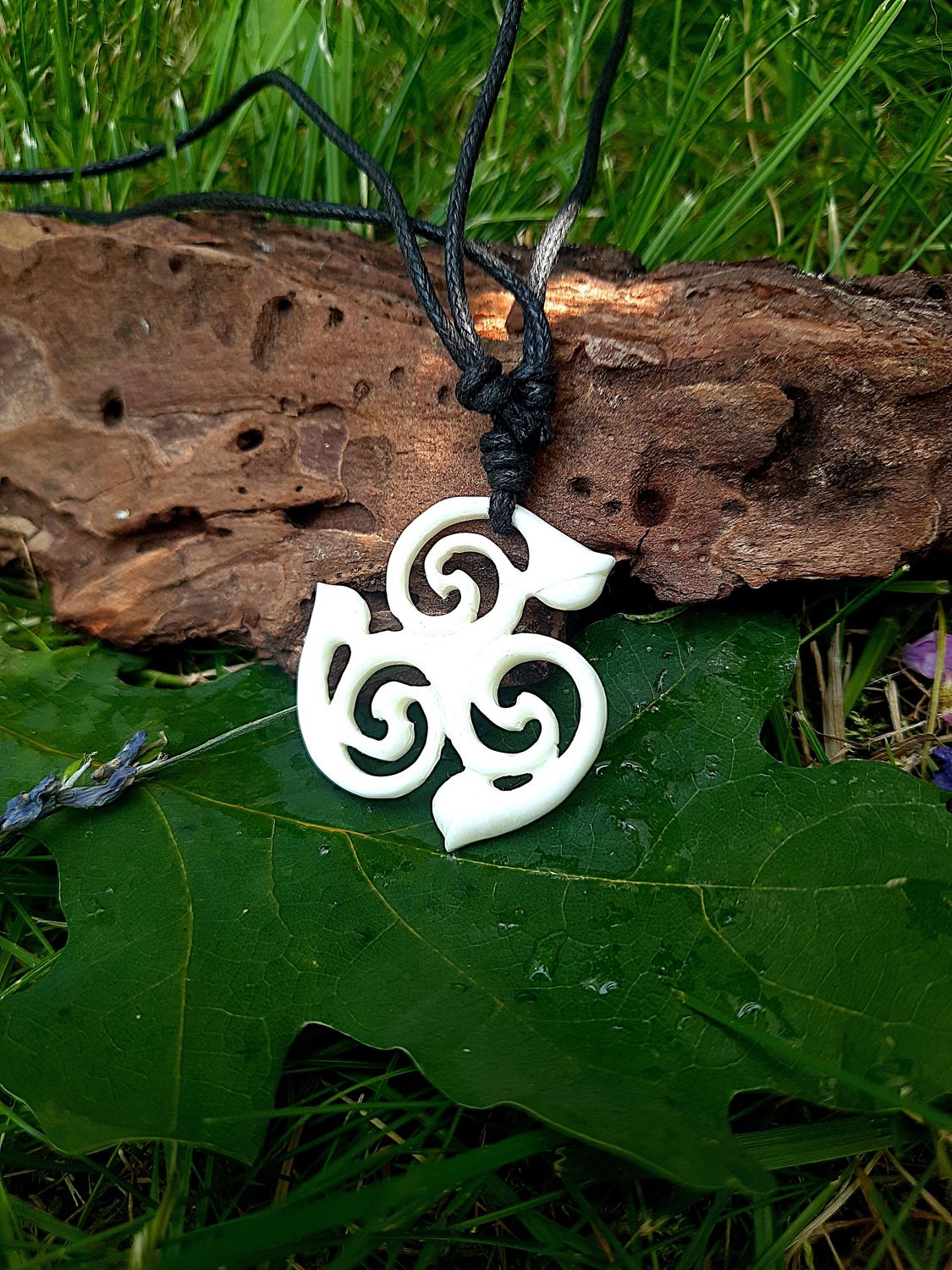 ALGIZ RUNE | Historical Viking and Celtic Arts Workshop