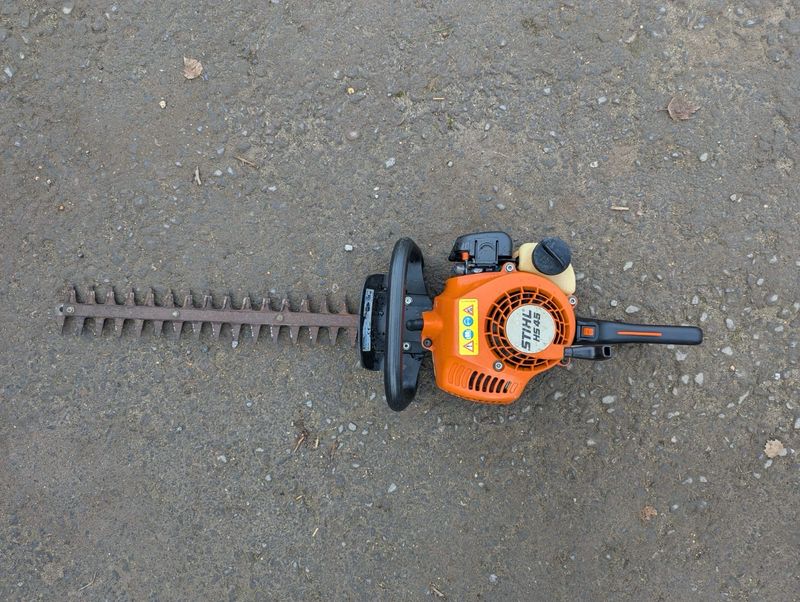 Second hand stihl hedge trimmer store