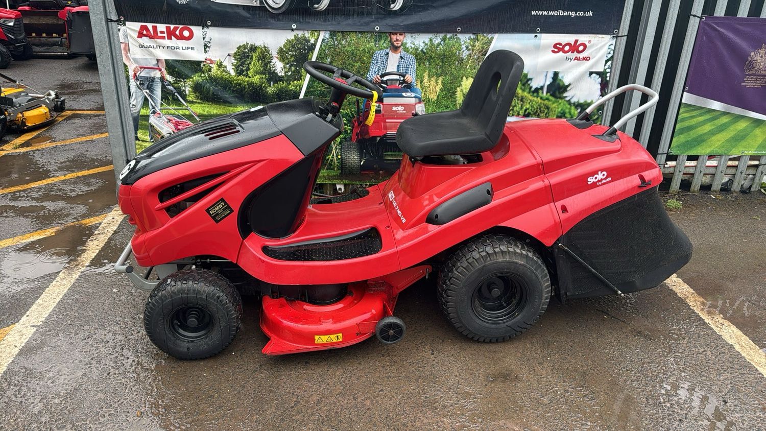 Second Hand Alko T16/102 H Twin Cylinder, Hydrostatic Drive.Briggs And ...