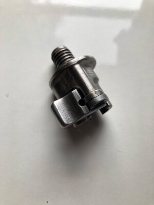 Bolt Shroud
