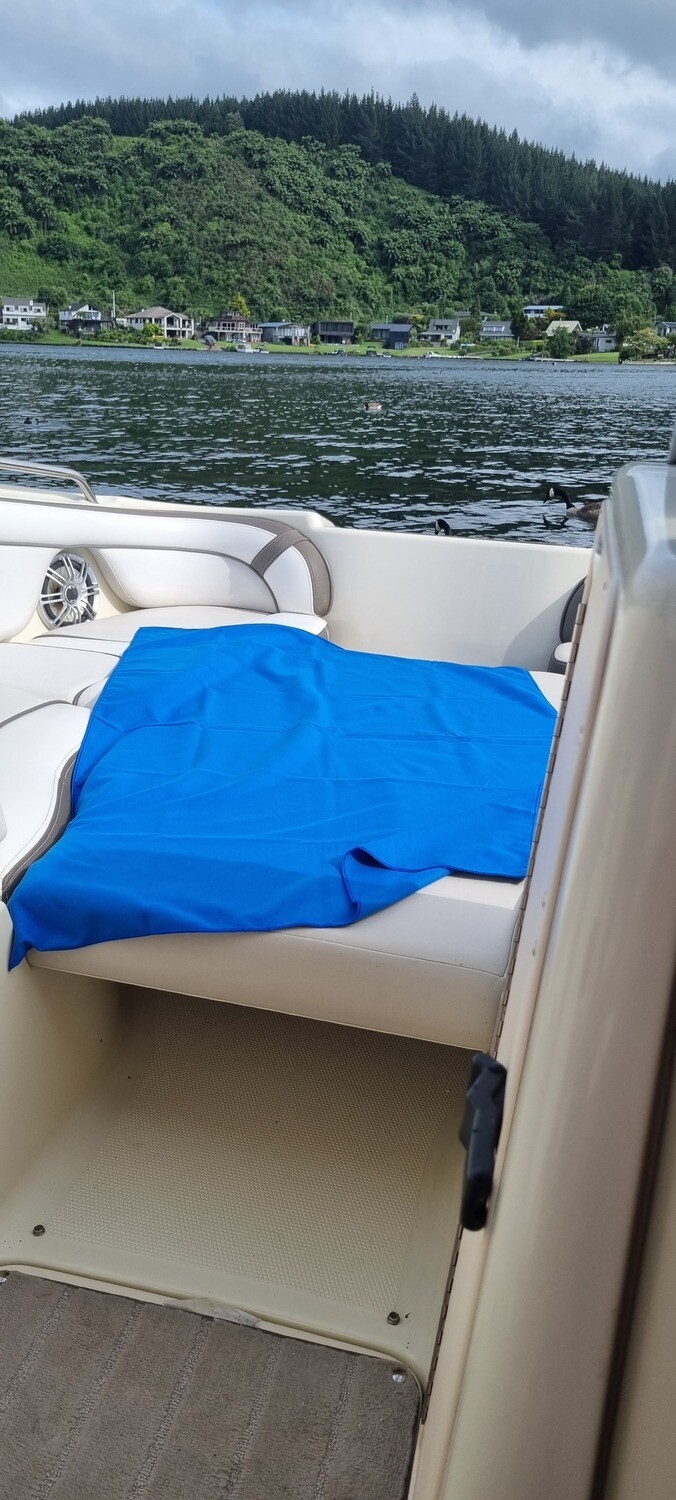 Adventure towel 130 x 80 cm plain colours S'nD