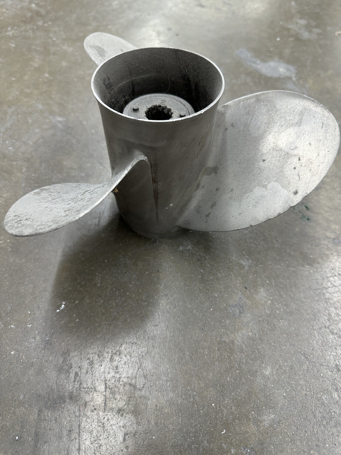 Diameter 12" up to 13.75" 3 Blade Stainless Prop Repair - Mercury ...