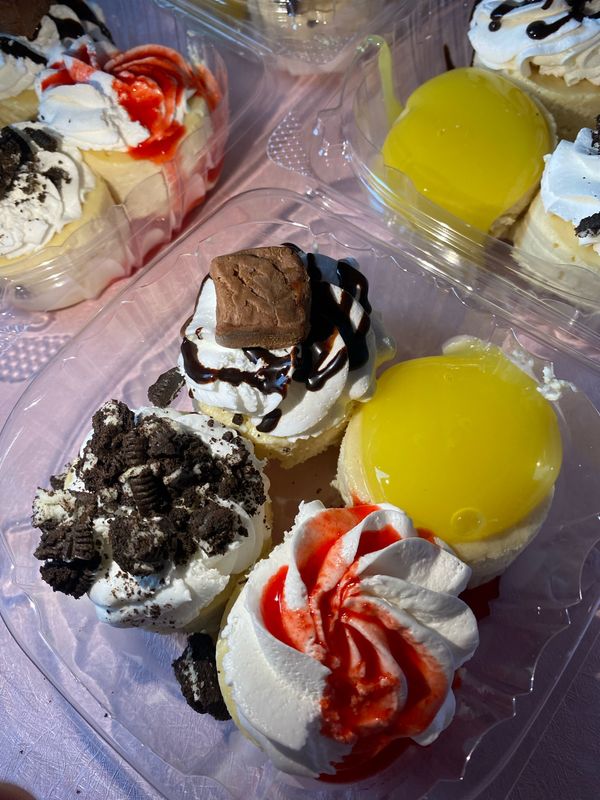 Cakes ‘n’ Pastries