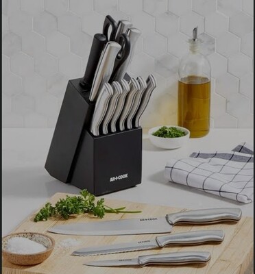 KITCHEN GADGETS/ESSENTIALS