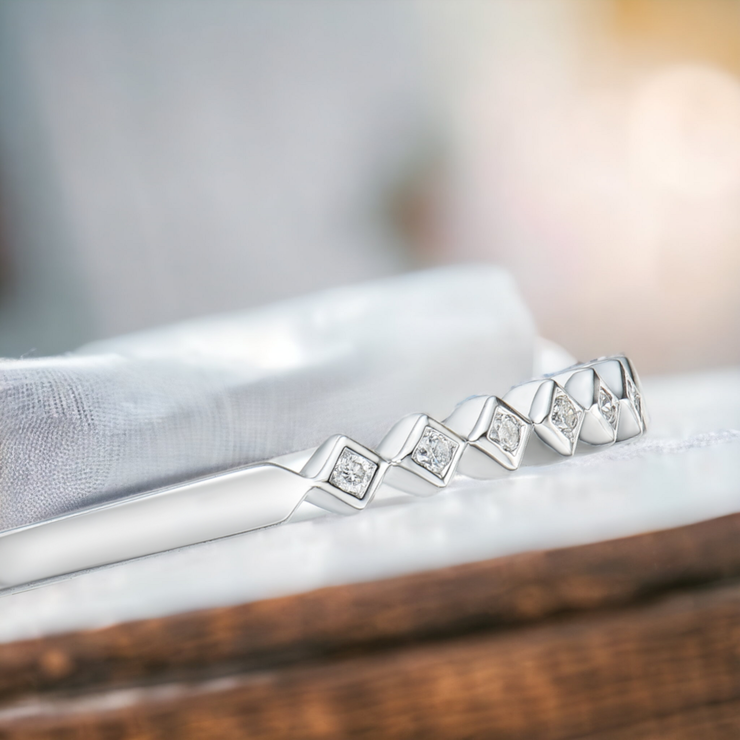 OLANE Bonds Diamond Ring | Carat & More