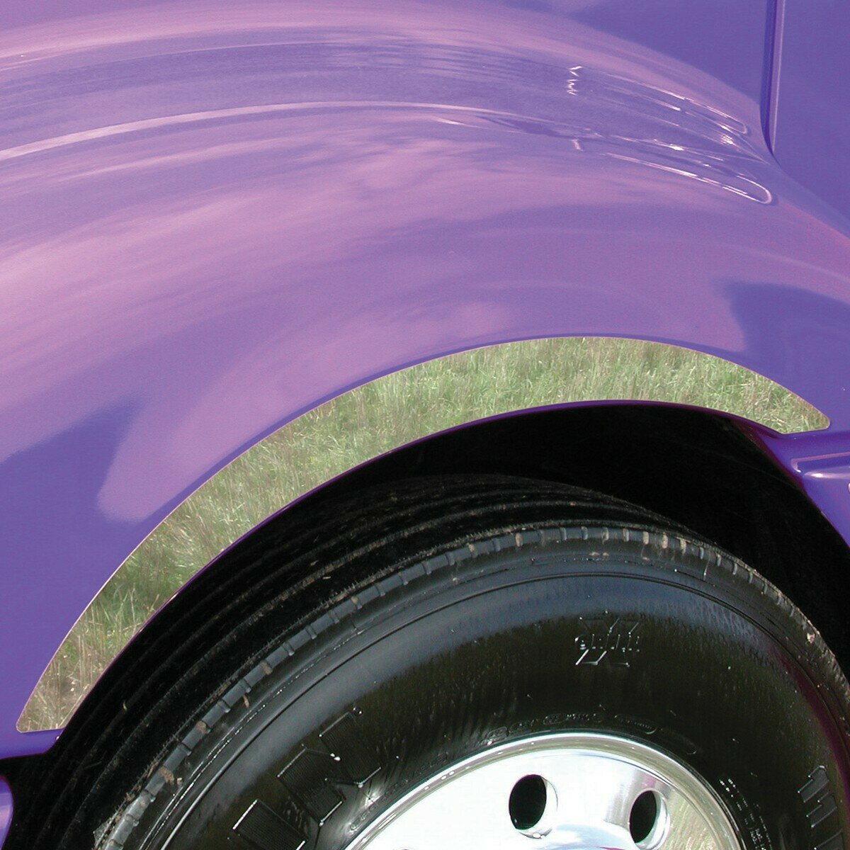 Trux Accessories Wheel Well Fender Trim for Freightliner Colombia (Set ...