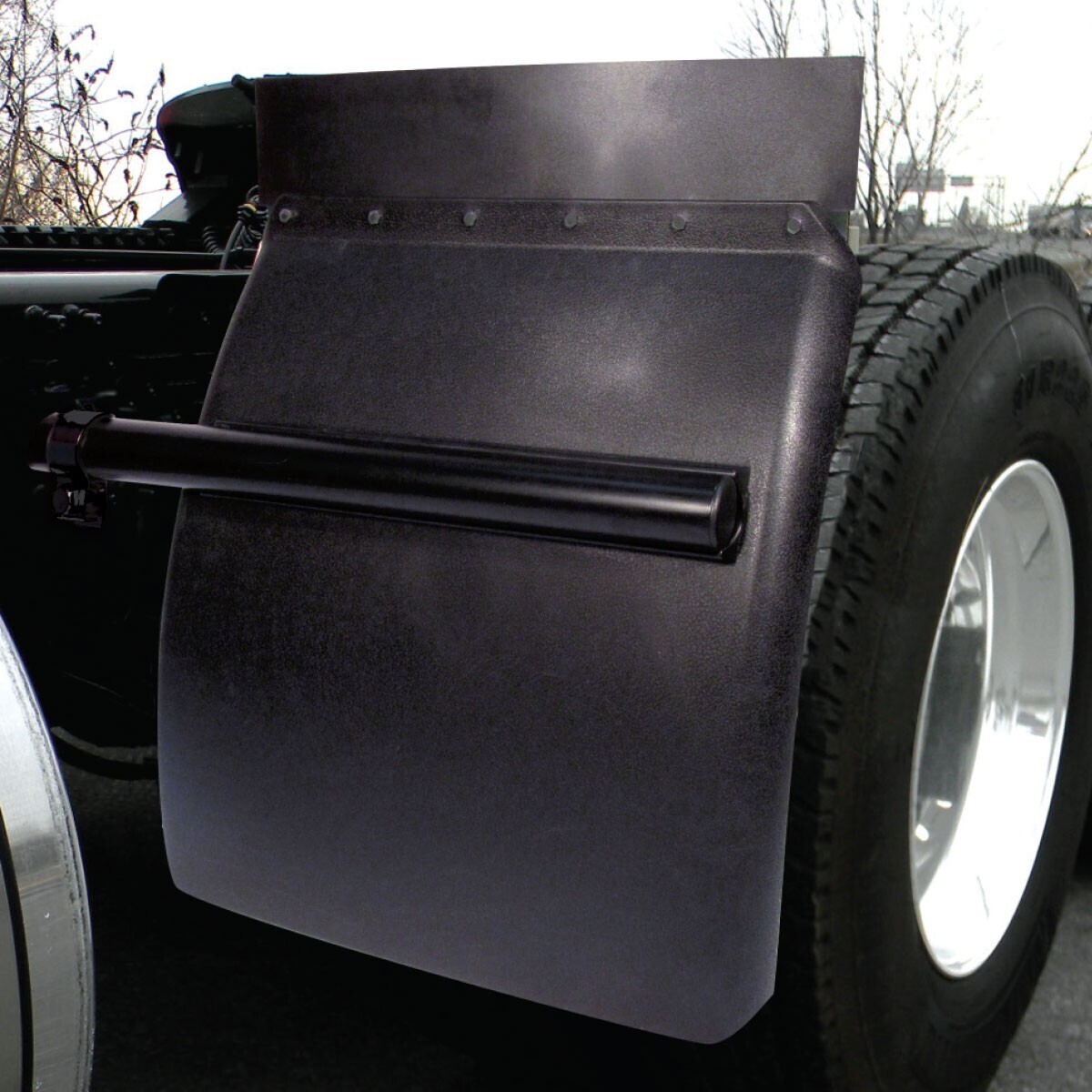 Trux Accessories 24" Black Poly Quarter Fender Kit w/ Tube Mounts ...
