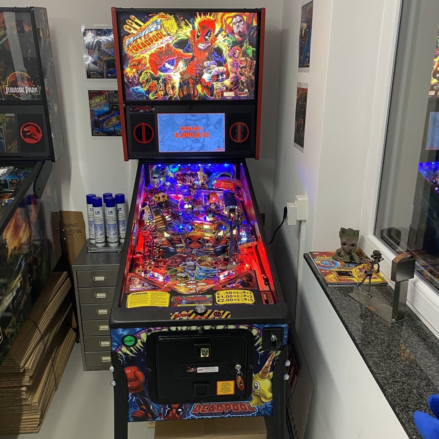 Stern Flipper / Pinball Deadpool Premium Edition mit vielen Moddings ...