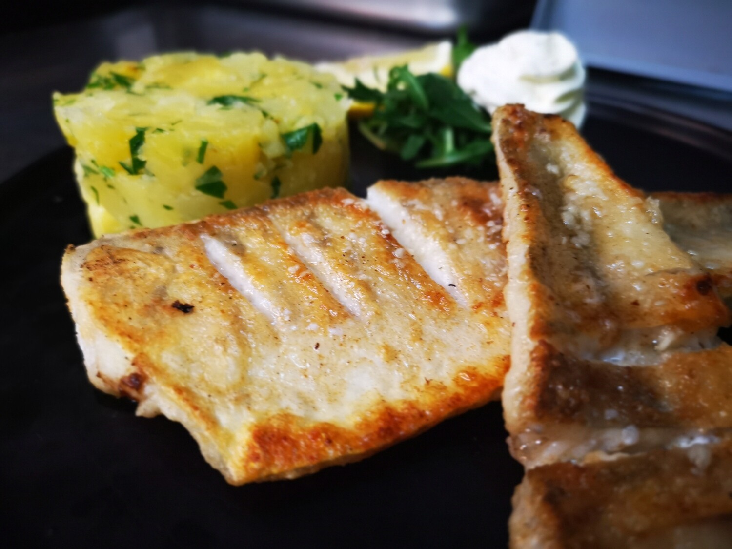 Zander vom Grill - Shop - Pizzeria Fontana Vösendorf