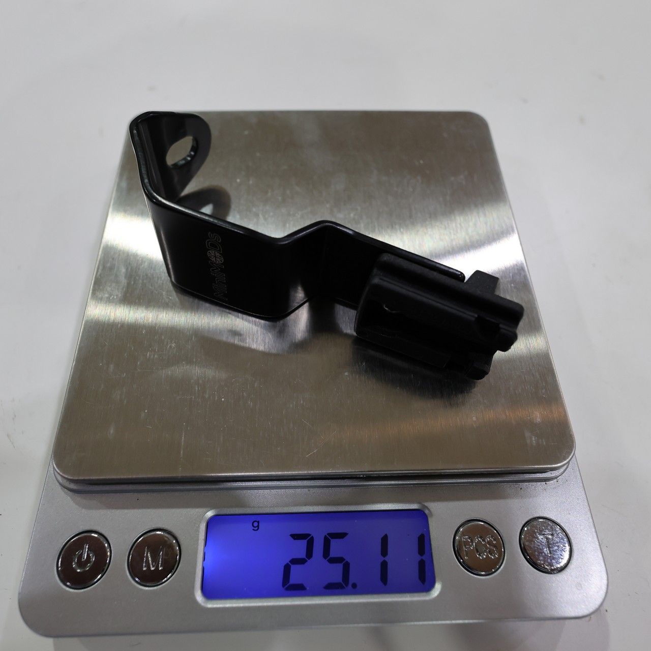 Cateye Light Mount Adapter on Brompton Front Brake Calipers Position ...