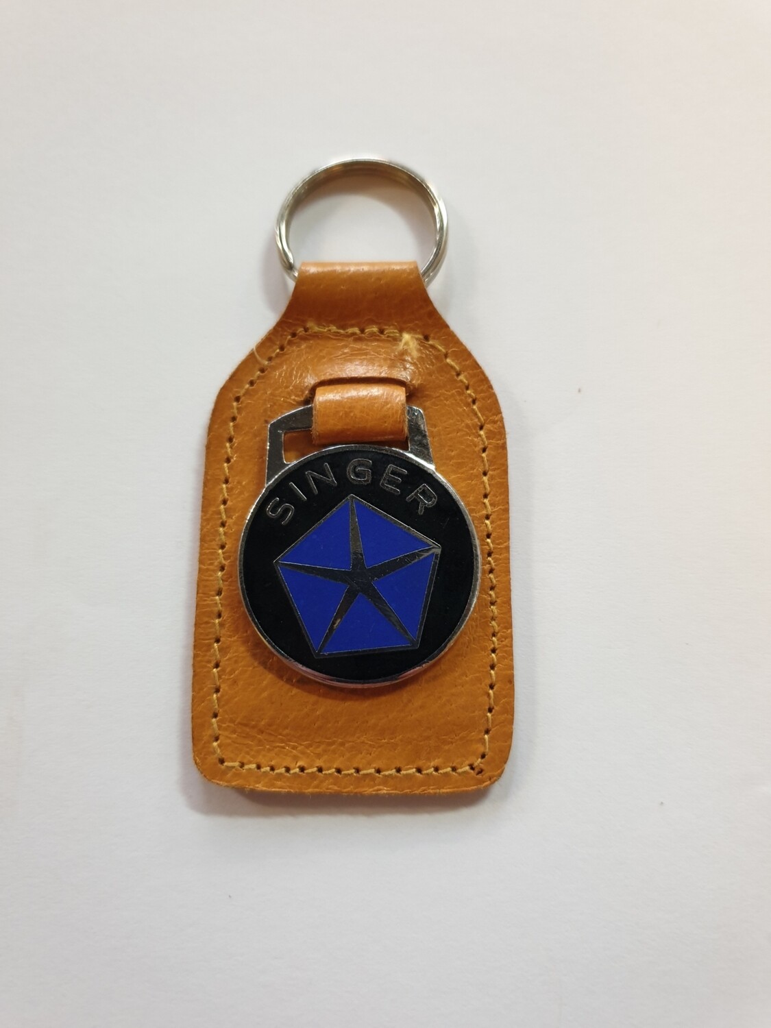 SINGER KEY RING - Store - The Funky Pickers Shed Vinyl, Garagenalia ...