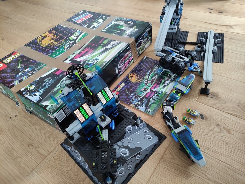 Lego Space Unitron 6991 Monorail Transport Base