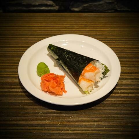 Temaki (Cone Sushi)