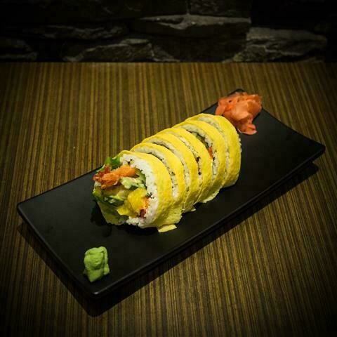 Tropical Dynamite Roll