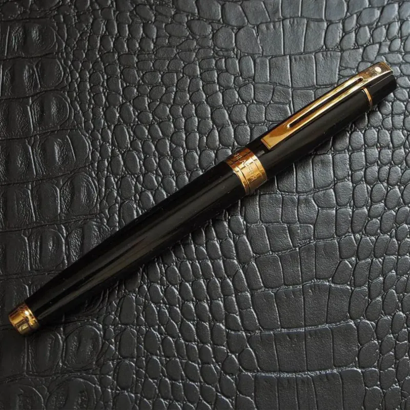 Sheaffer® 300 Glossy Black with Gold Trims Rollerball Pen
