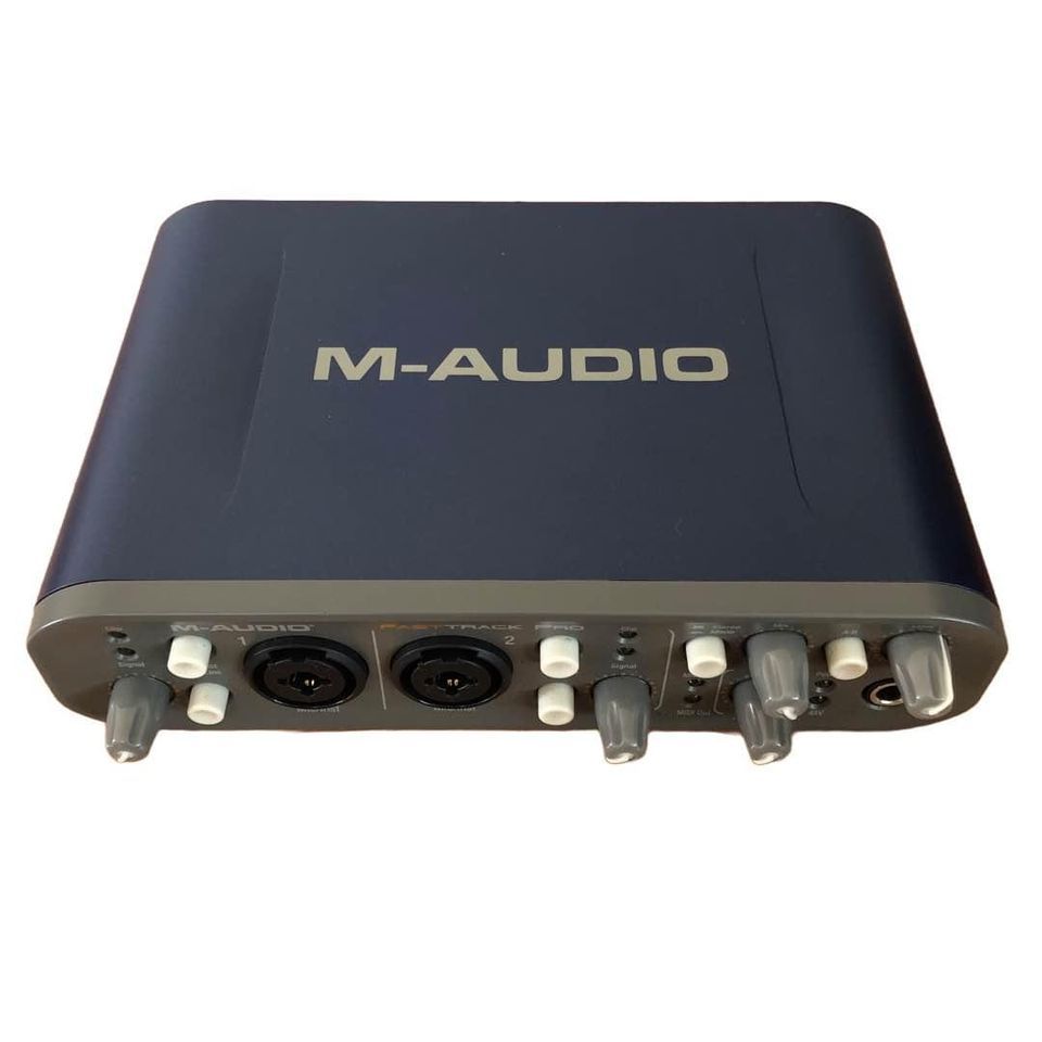 M-Audio Fast Track Pro | 4x4 USB Audio Interface & MIDI