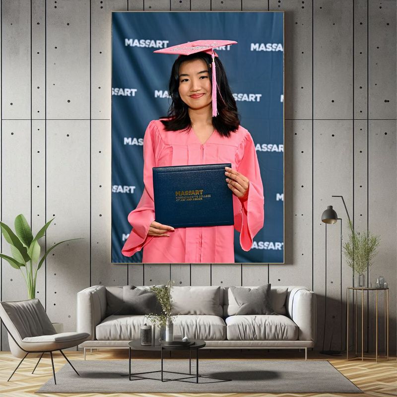 Grads - Commencement Pre-Orders Here