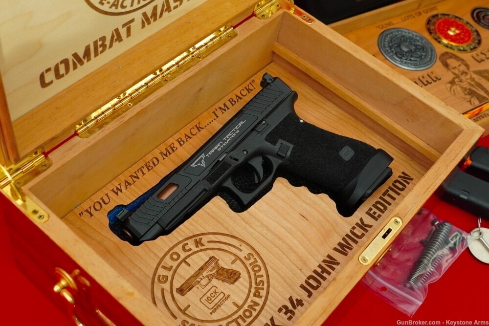JOHN WICK GLOCK G34 BY TARAN TACTICAL . 9MM