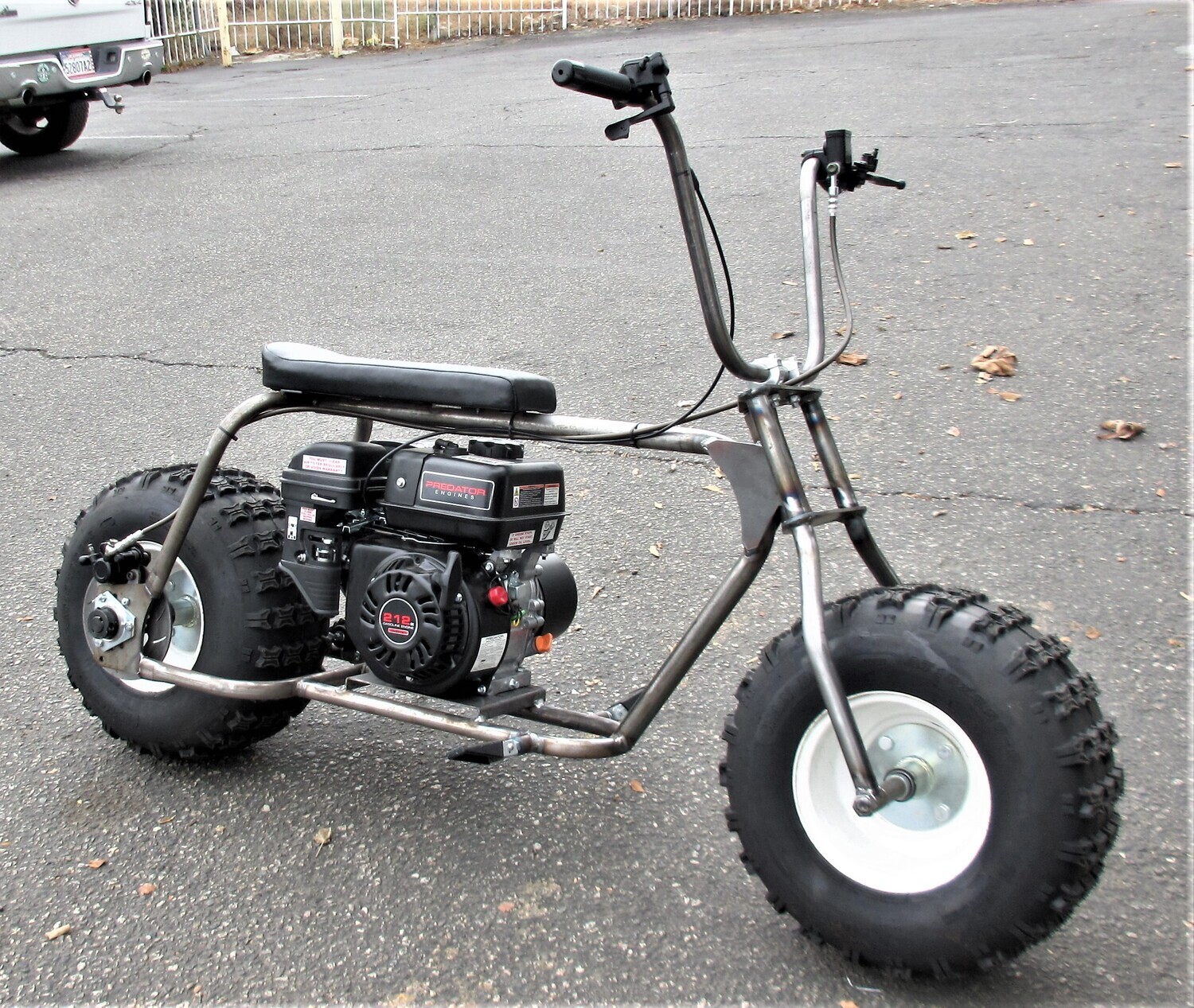 Big Tire Minibike . Monster, Balloon Tire Trail Dog Mini Bike