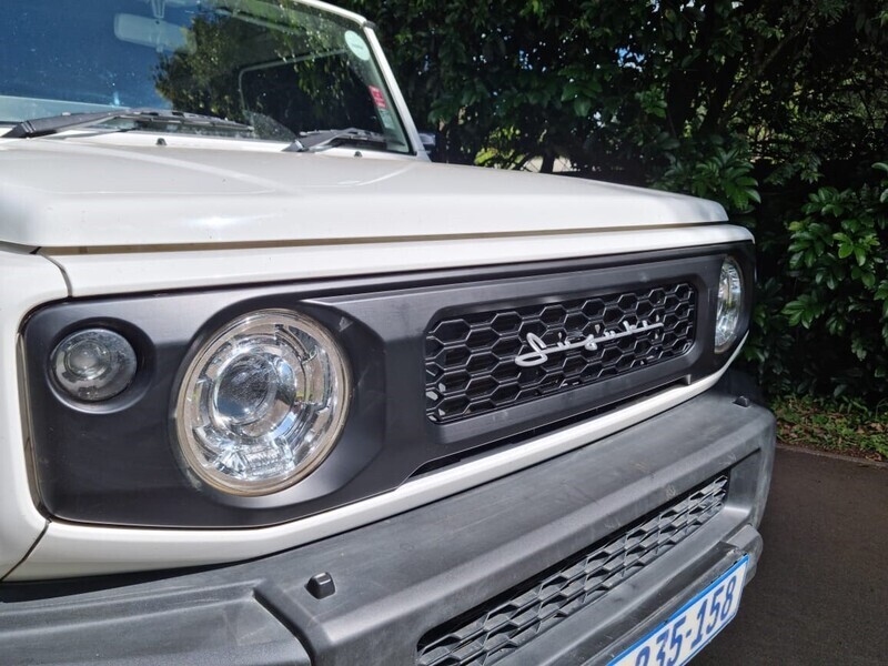 Jimny Gen 4 "Retro" Grill with Script Logo
