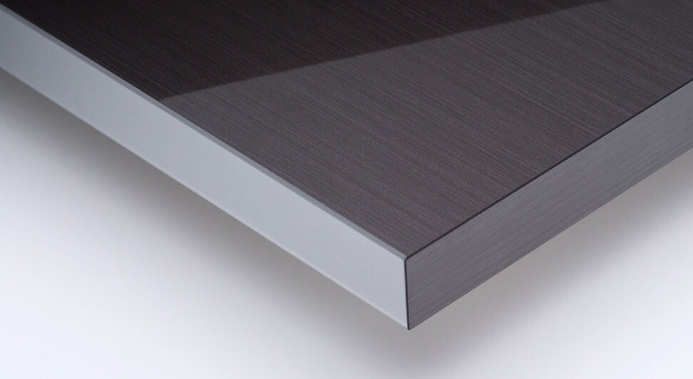 Ion- Black – Store – Premier EuroCase