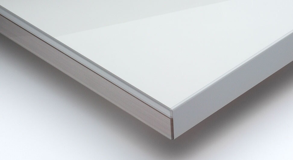 Reflekt- Grey – Store – Premier EuroCase