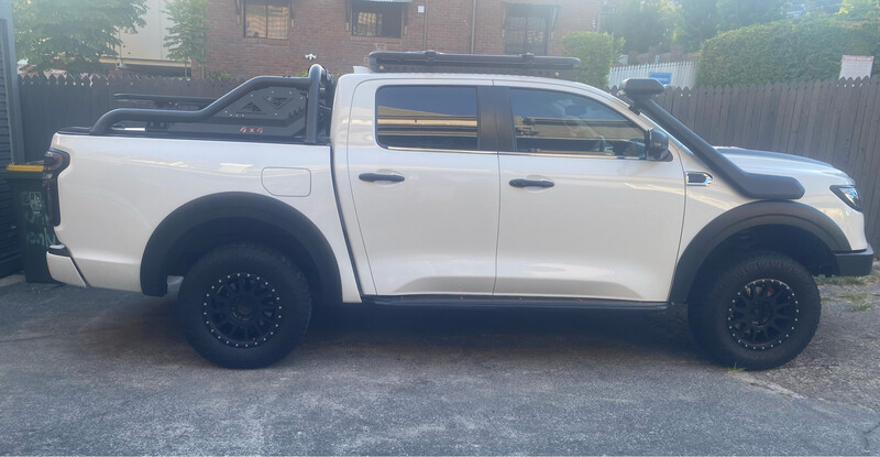 Extended Sports Bar with Brake Light