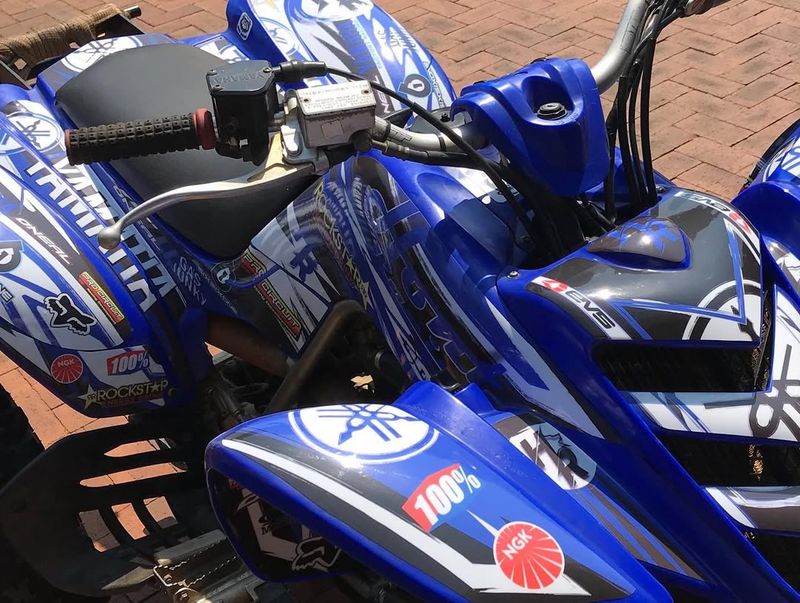 Custom Raptor 660 Graphics