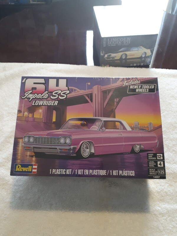 1964 Impala SS Lowrider Model Car Kit, REVELL, 85-4557