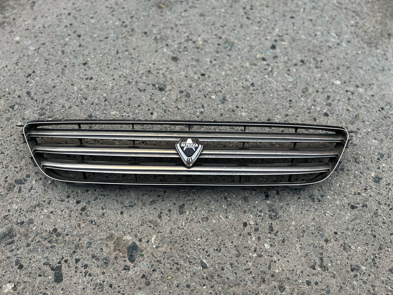 Altezza grille 3 Bar grille + lable black