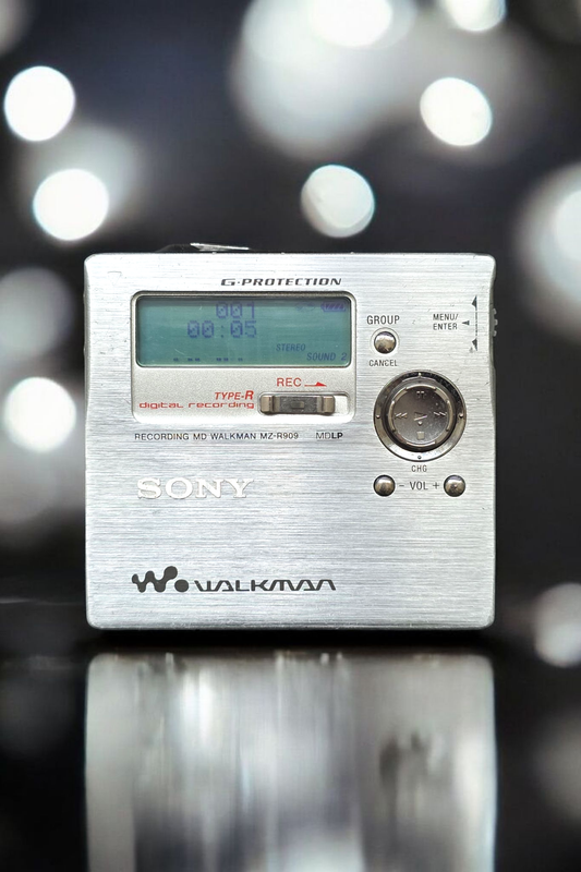 Sony MZ-R909