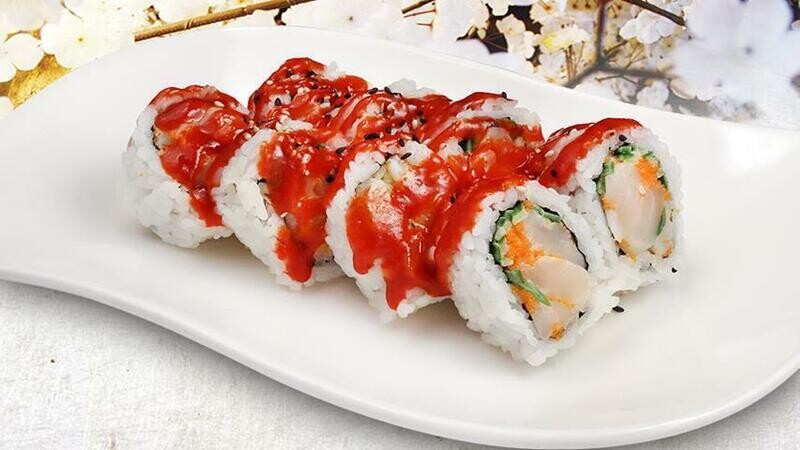 Spicy Scallop Masago Roll