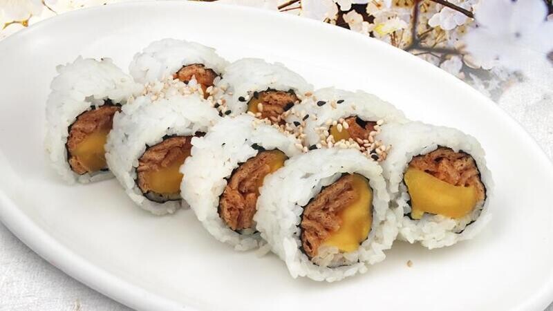 Mango Inari Roll