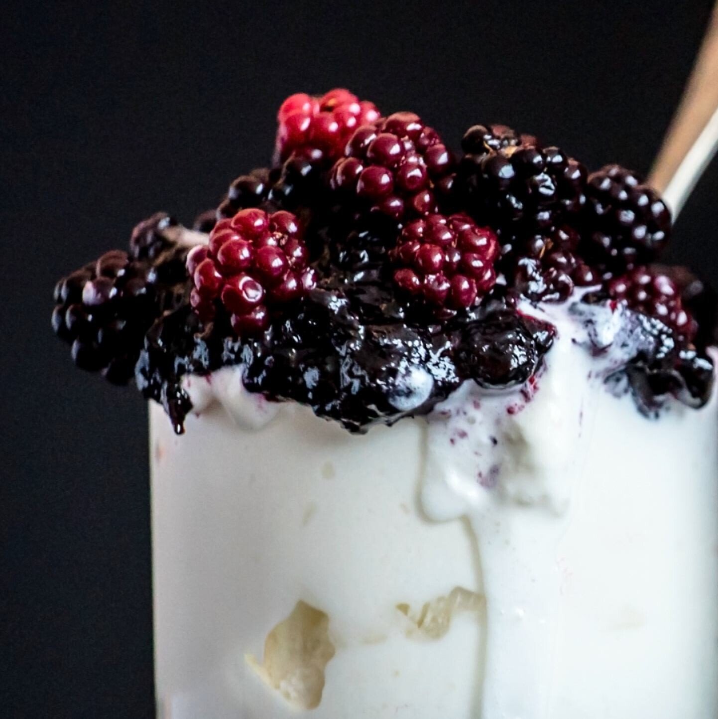 BLACK RASPBERRY VANILLA BLACK RASPBERRY VANILLA
