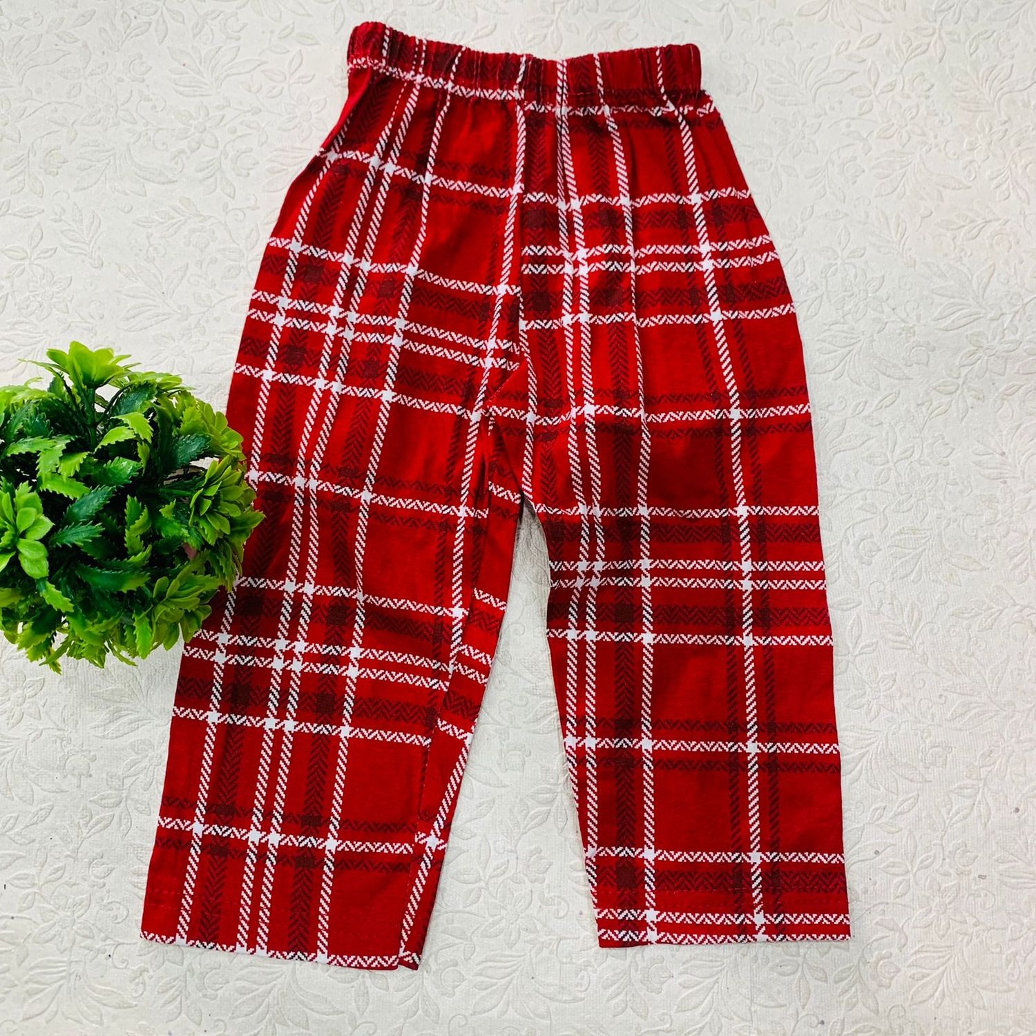 Red checks pant (1-2 years)