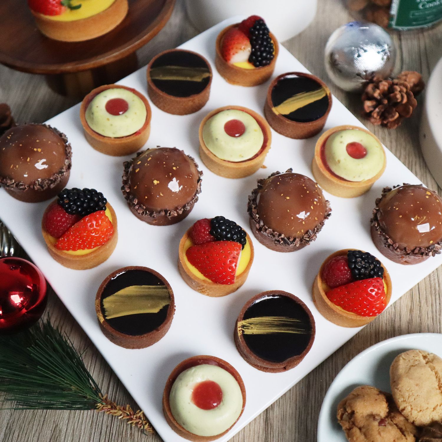 Christmas Mini Tart Platter (5cm)