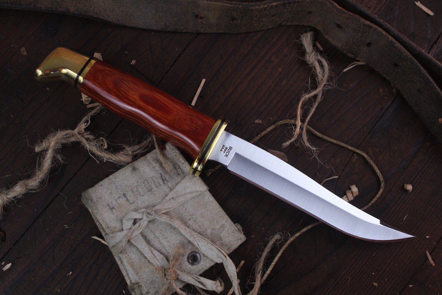 Buck Pathfinder 5" Fixed Blade / DymaLux Cocobolo with Brass / Satin ...