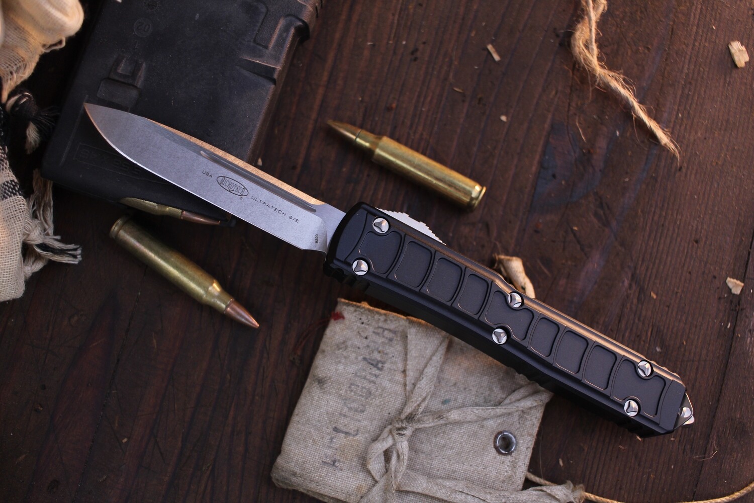 Microtech Ultratech II S/E 3.5" OTF Auto / Black Aluminum / Stonewashed