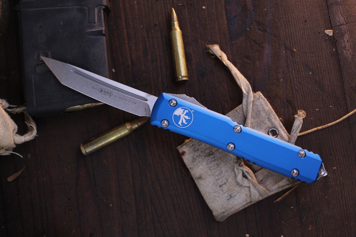 Microtech Ultratech T/E 3.4" OTF Auto / Blue Aluminum / Stonewashed