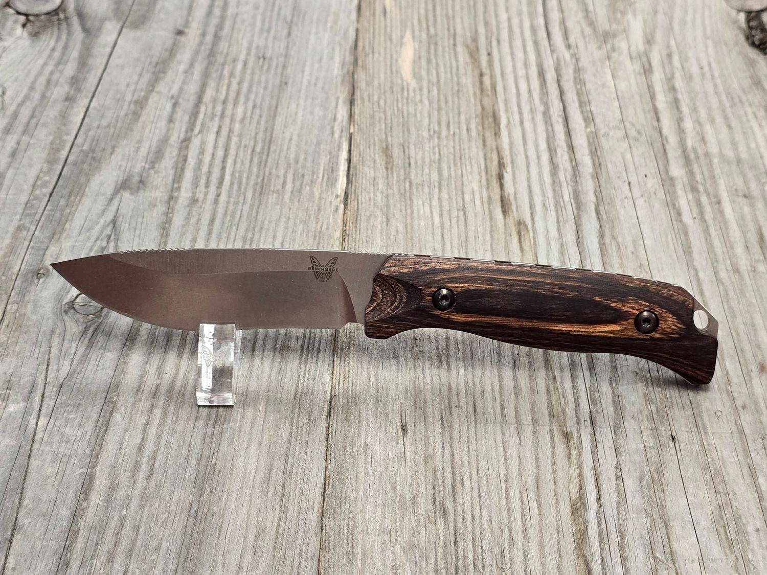 Benchmade Sattle Mountain / Dymond Wood / S30 V